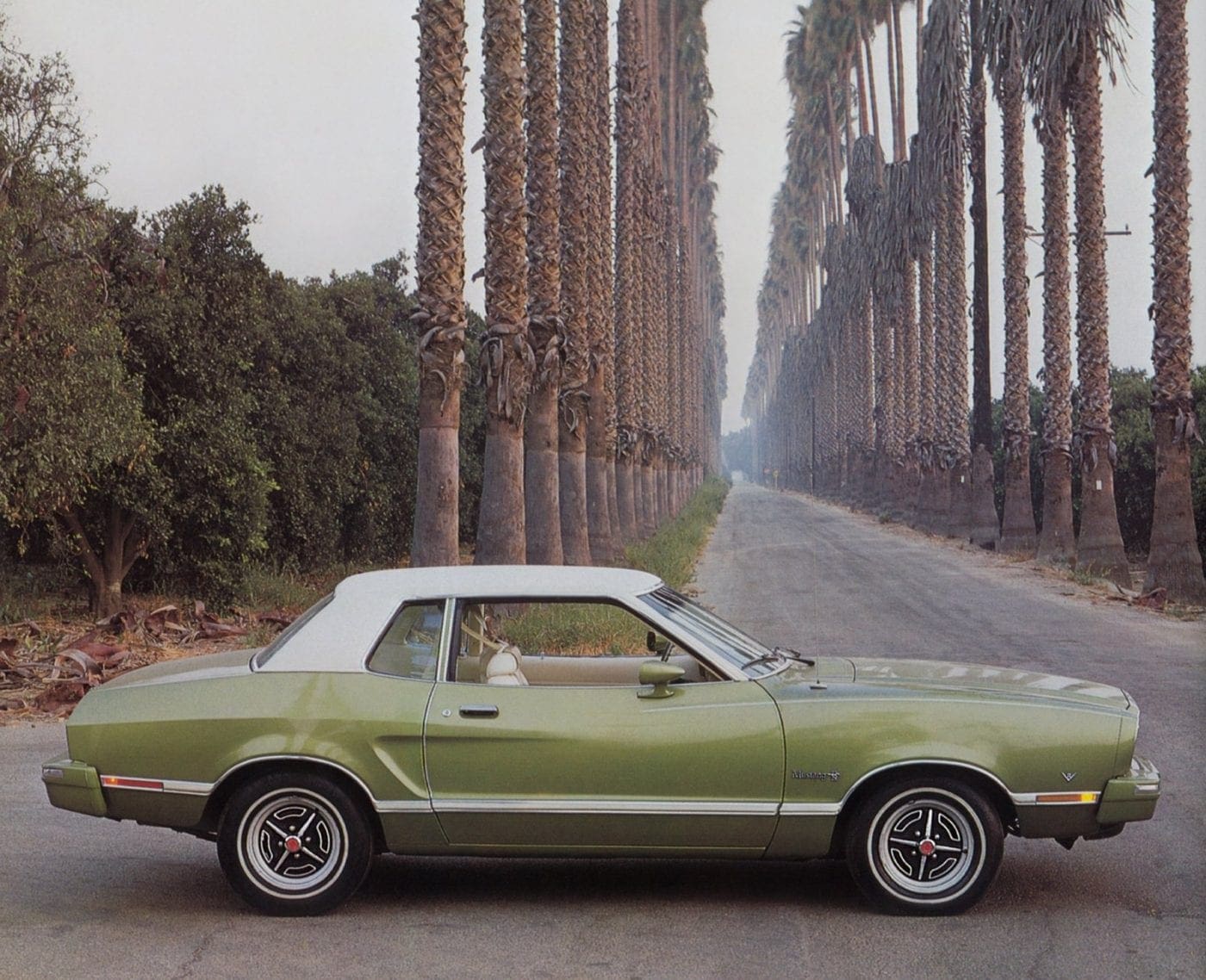 1975 Ford Mustang Wallpapers | MustangSpecs.com