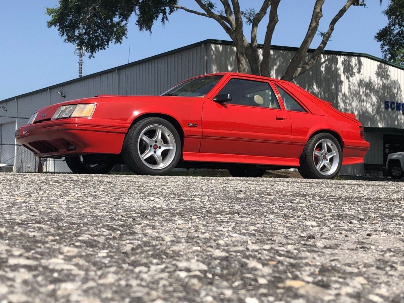 1985 Ford Mustang GT Wallpapers | MustangSpecs.com