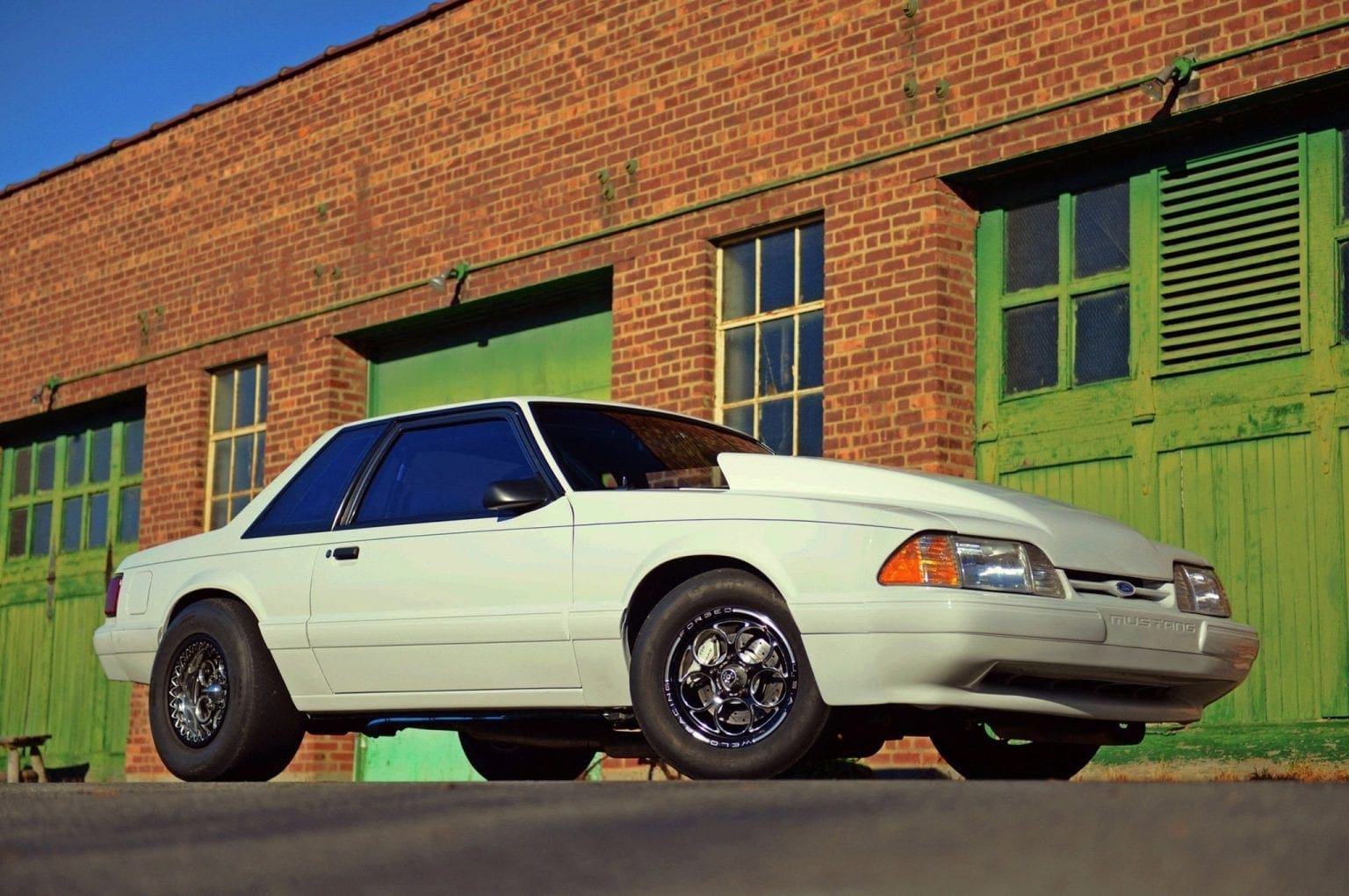 1990 Ford Mustang Wallpapers | MustangSpecs.com