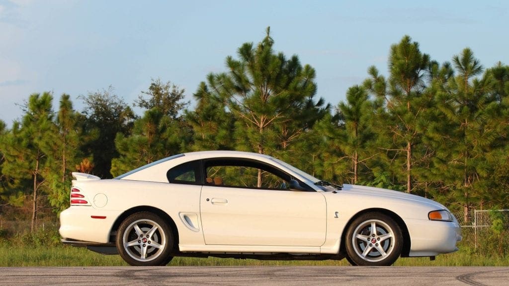 1995 Ford Mustang SVT Cobra R Wallpapers | MustangSpecs.com