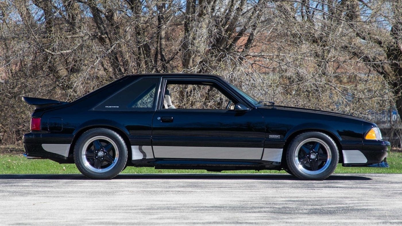 1990 Saleen Mustang Wallpapers | MustangSpecs.com