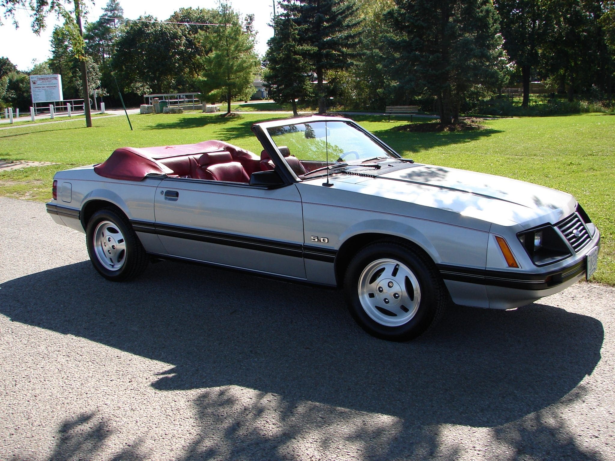 1983 Ford Mustang GLX Wallpapers | MustangSpecs.com