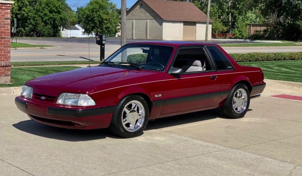 Video: 1989 Ford Mustang LX Coupe Walkaround - Mustang Specs