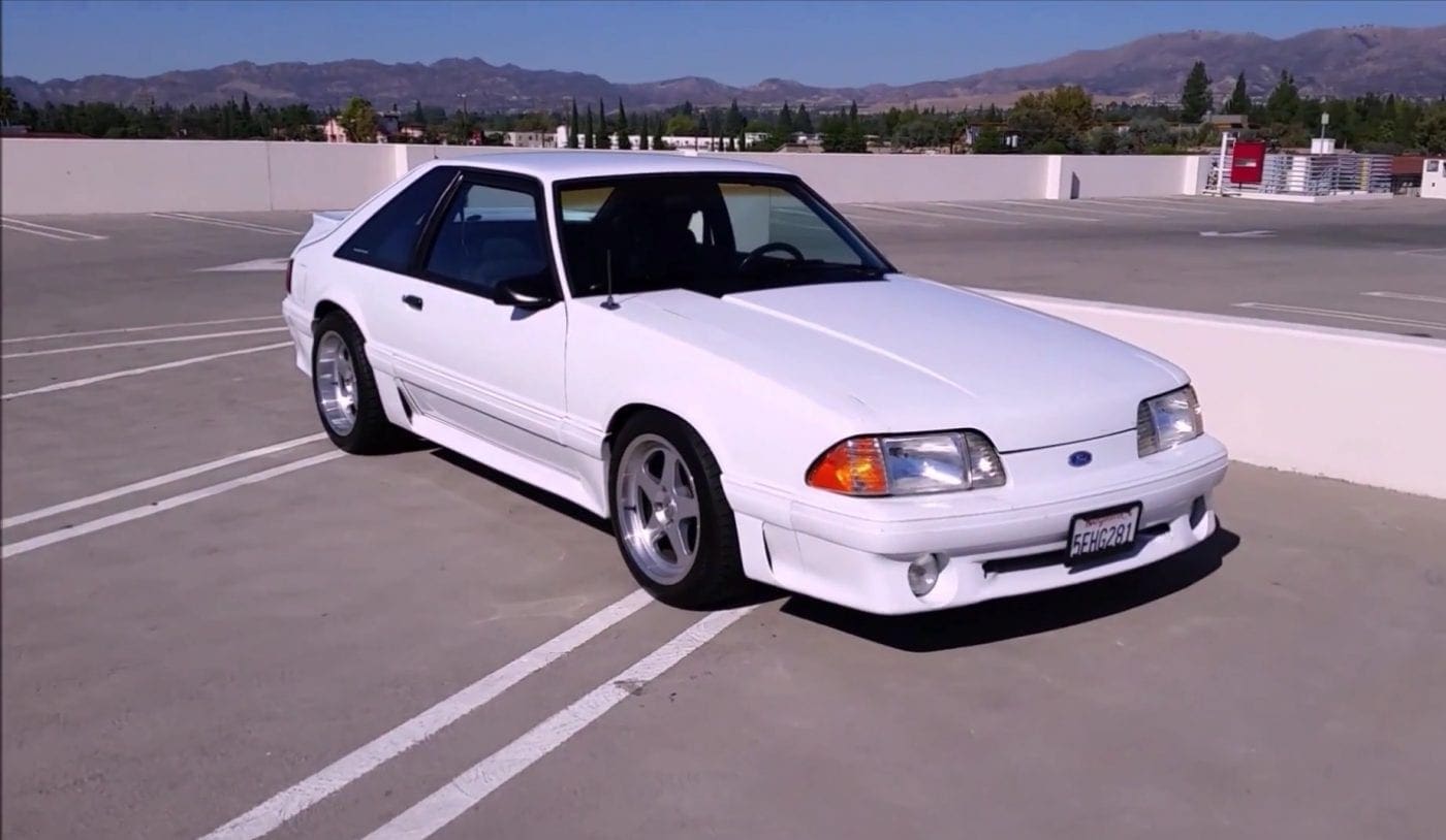 Video: 1990 Ford Mustang GT Quick Tour - Mustang Specs