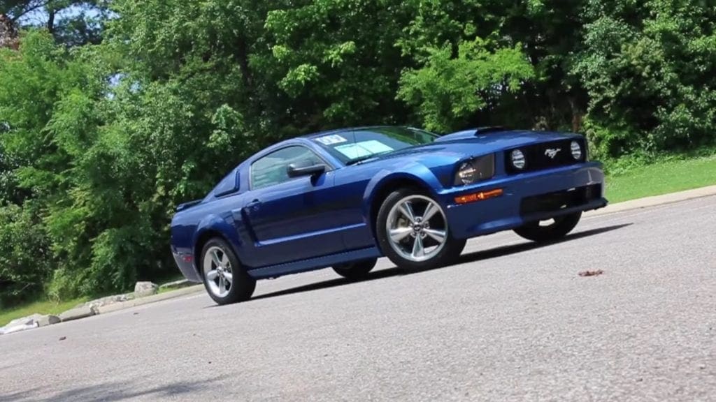 Video: 2009 Ford Mustang GT/CS California Special In-Depth Look ...