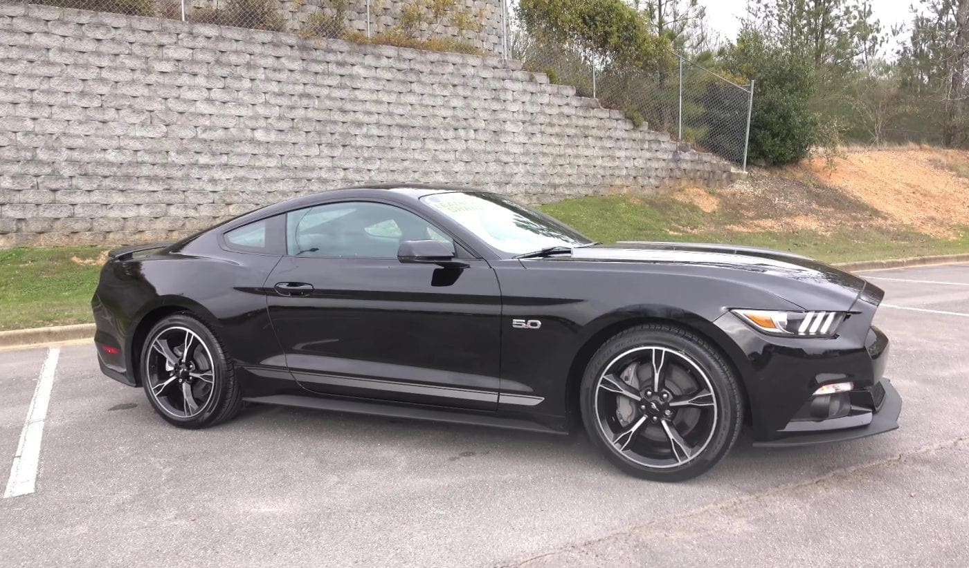 Video: 2016 Ford Mustang GT/CS California Special Walkaround - Mustang ...