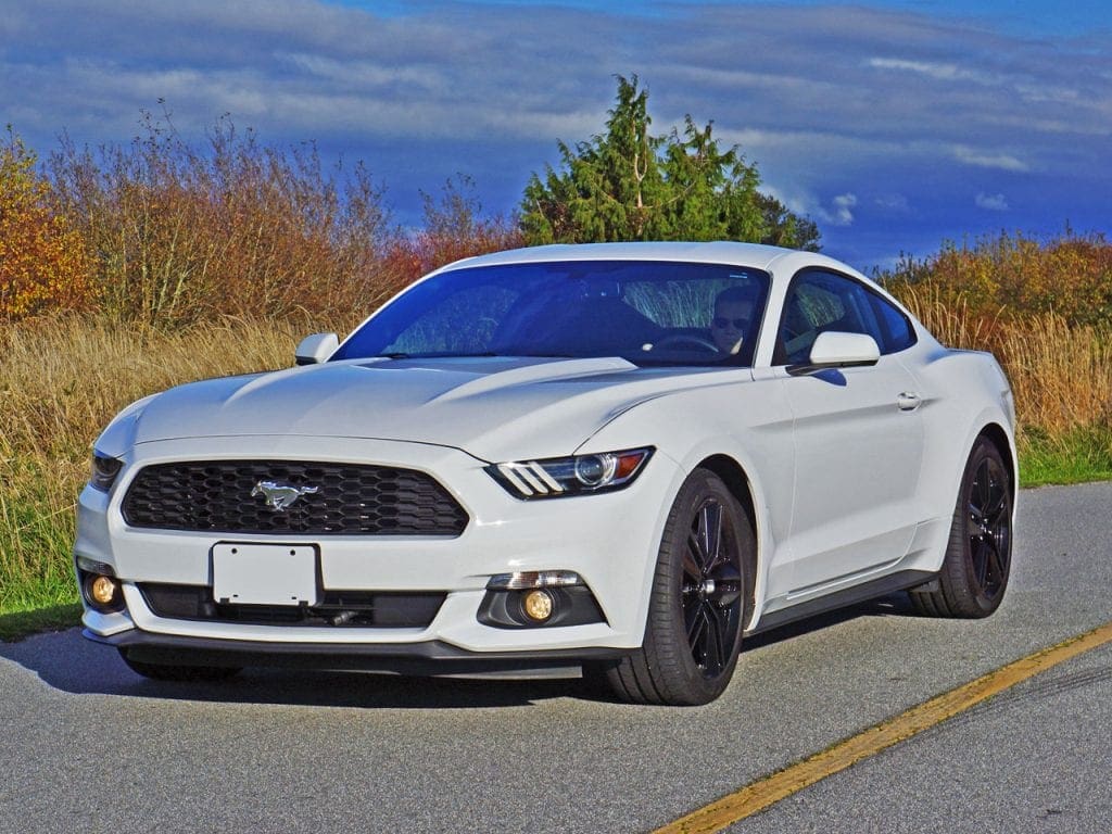 2016 Ford Mustang Wallpapers | MustangSpecs.com