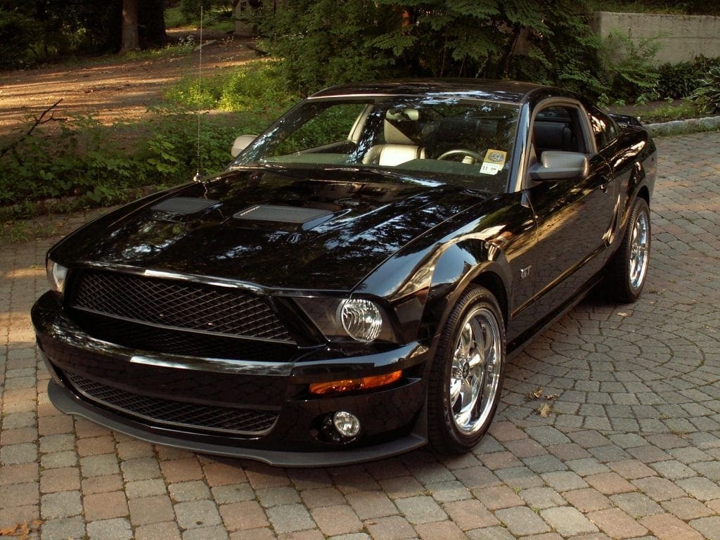 2006 Ford Mustang GT Wallpapers | MustangSpecs.com