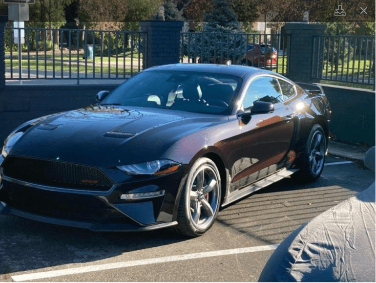 Mischievous Purple 2022 Ford Mustang