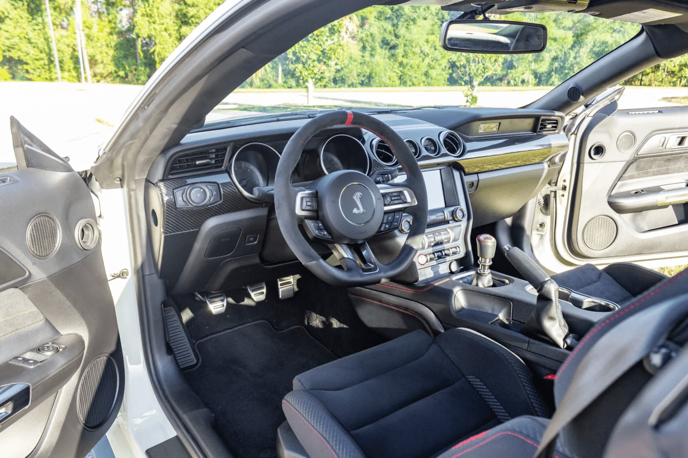 Gorgeous 2020 Ford Mustang Shelby GT350R Heritage Edition With 1,700 ...