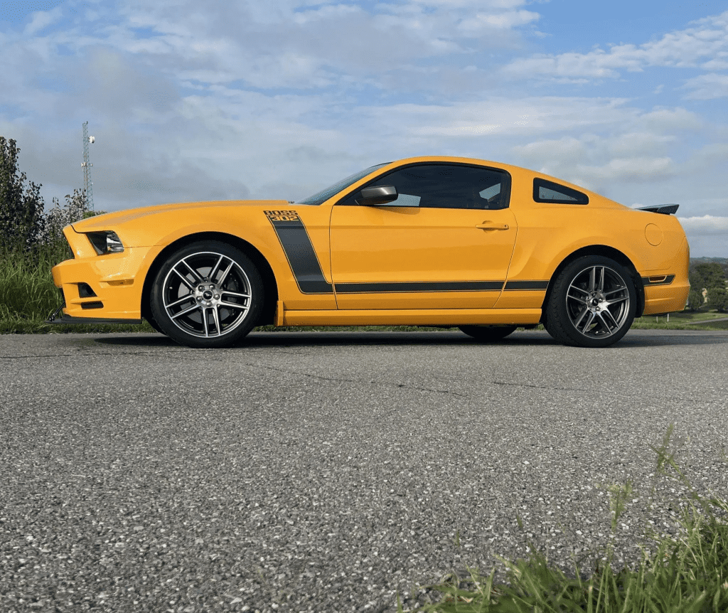 Amazing Mustang 302 Laguna Seca Gallery