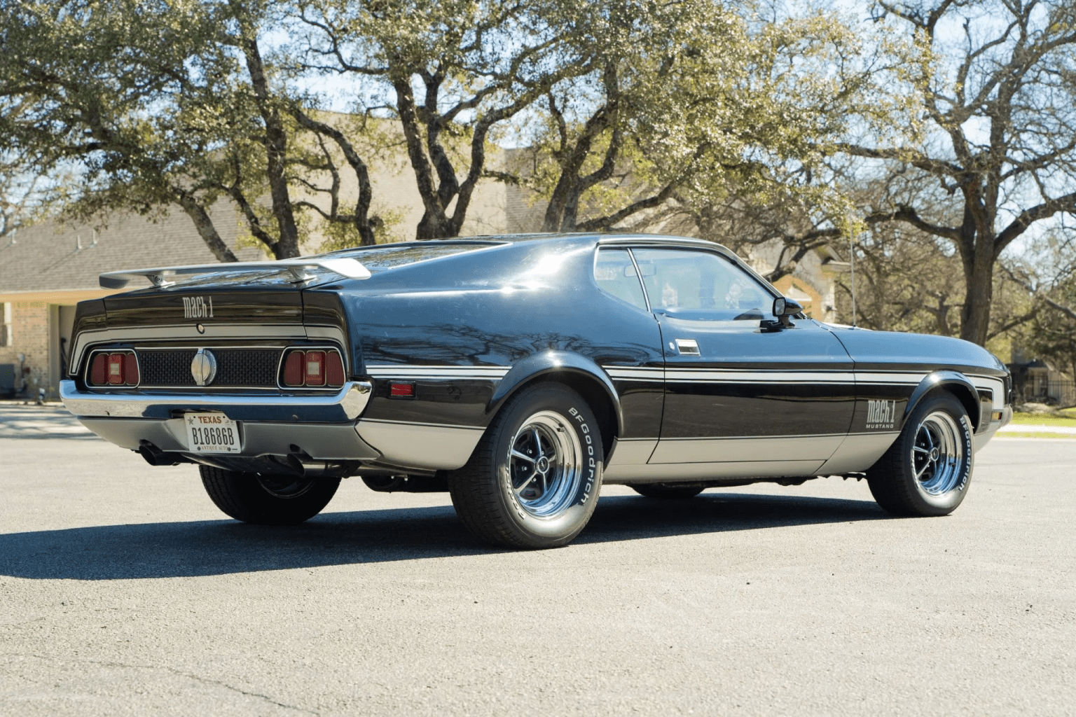 FOR SALE: 1971 Ford Mustang Mach 1 429 Cobra Jet - Mustang Specs