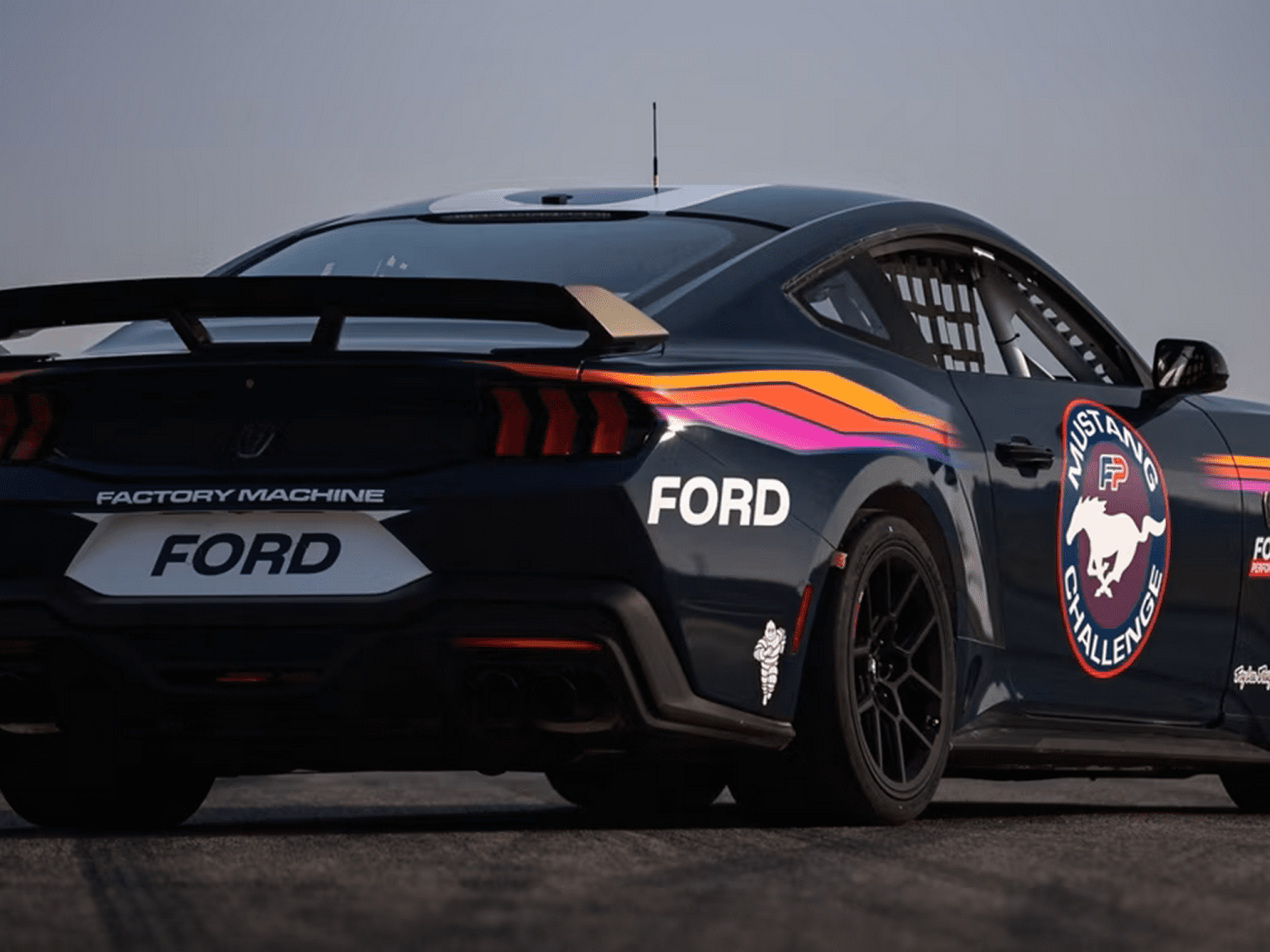 2024 Ford Mustang Dark Horse R Race Car In-Depth Guide - Mustang Specs