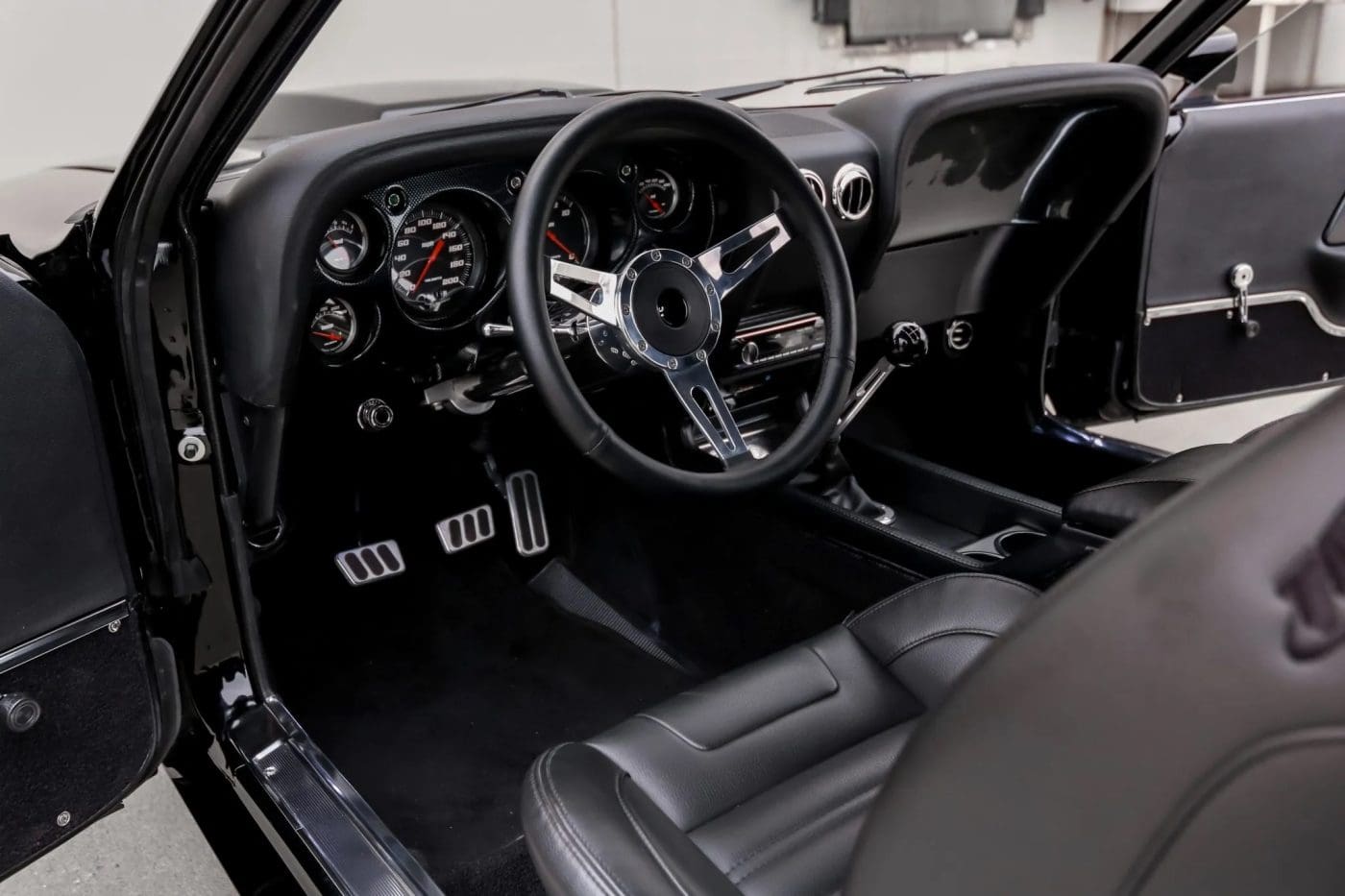 Mustang Of The Day: 1970 Ford Mustang Boss Custom Restomod - Mustang Specs
