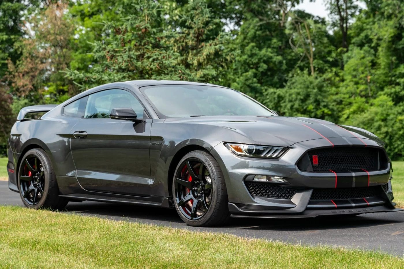 Low Mileage 2017 Ford Mustang Shelby GT350R Up For Sale - Mustang Specs