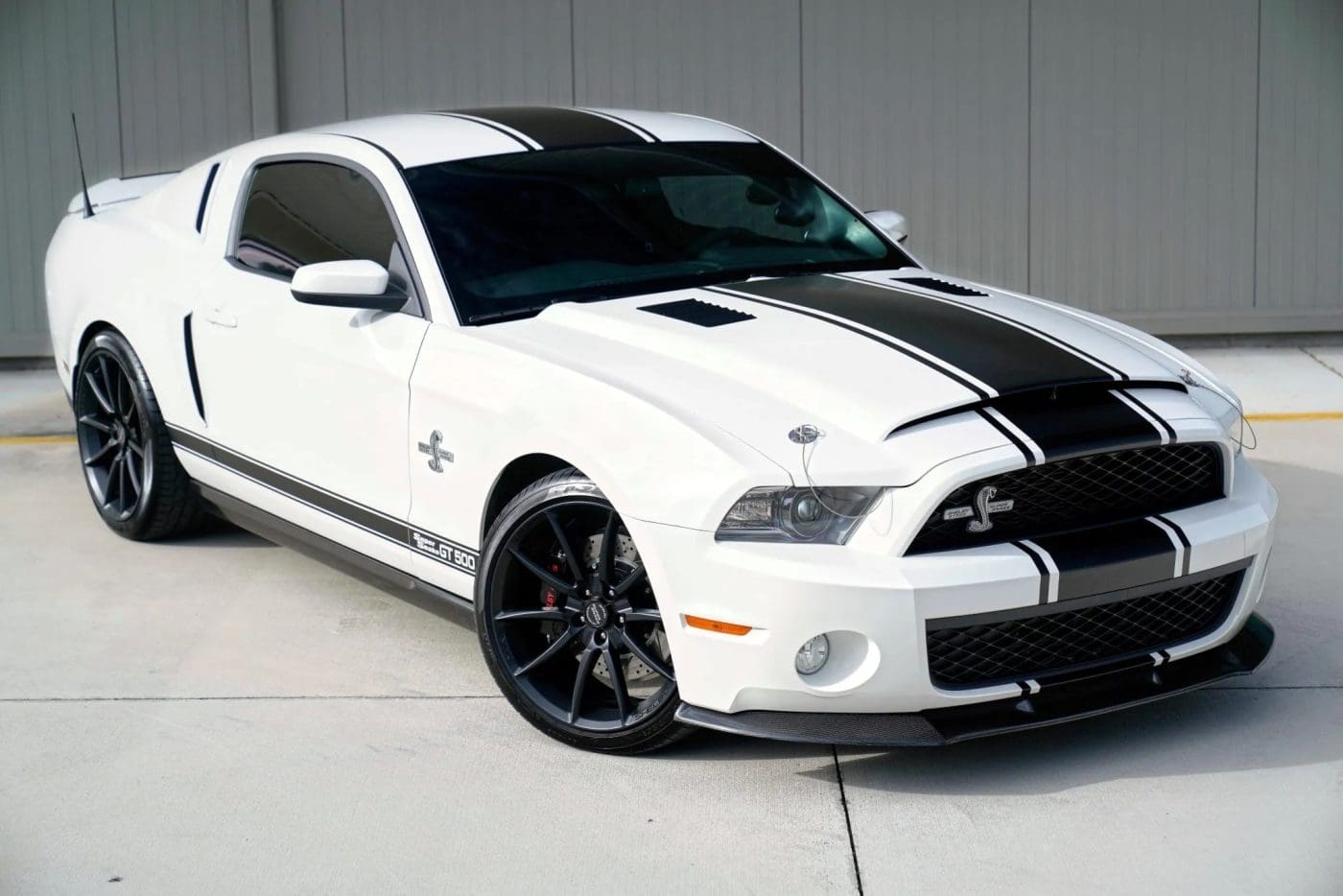 Widebody 2014 Shelby GT500 Super Snake - Mustang Specs