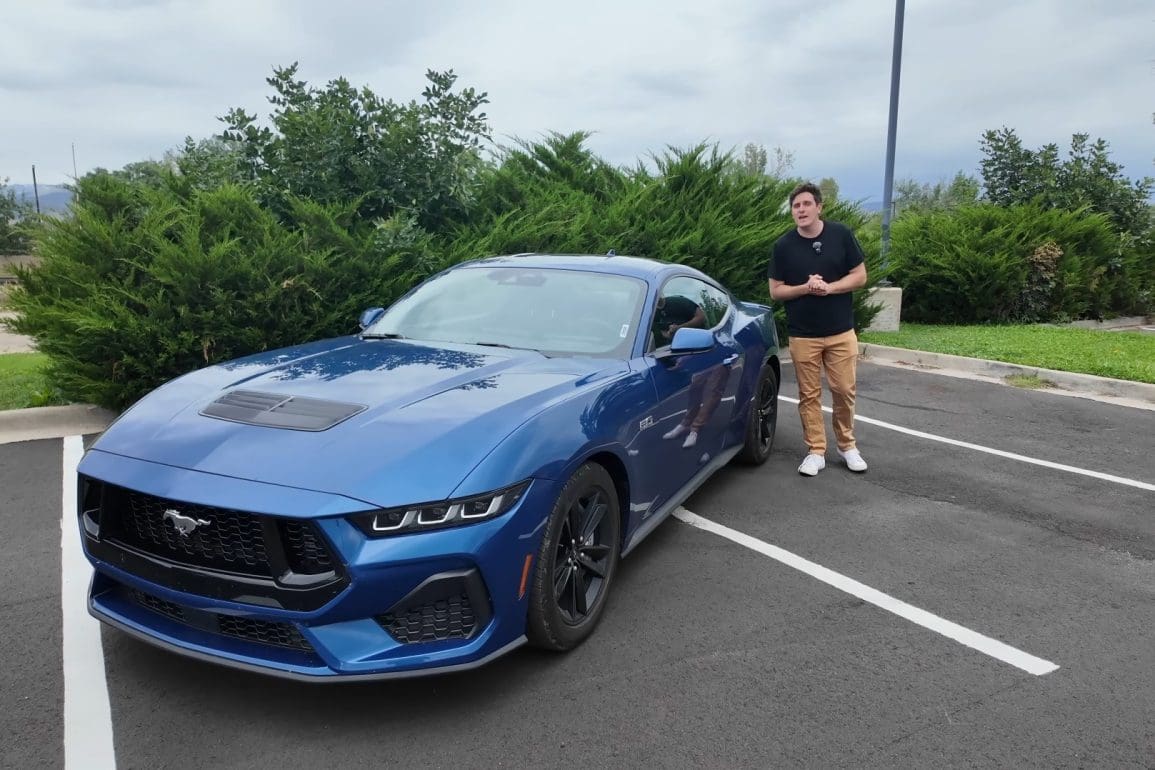 Dark Midnight Blue 1978 Ford Mustang