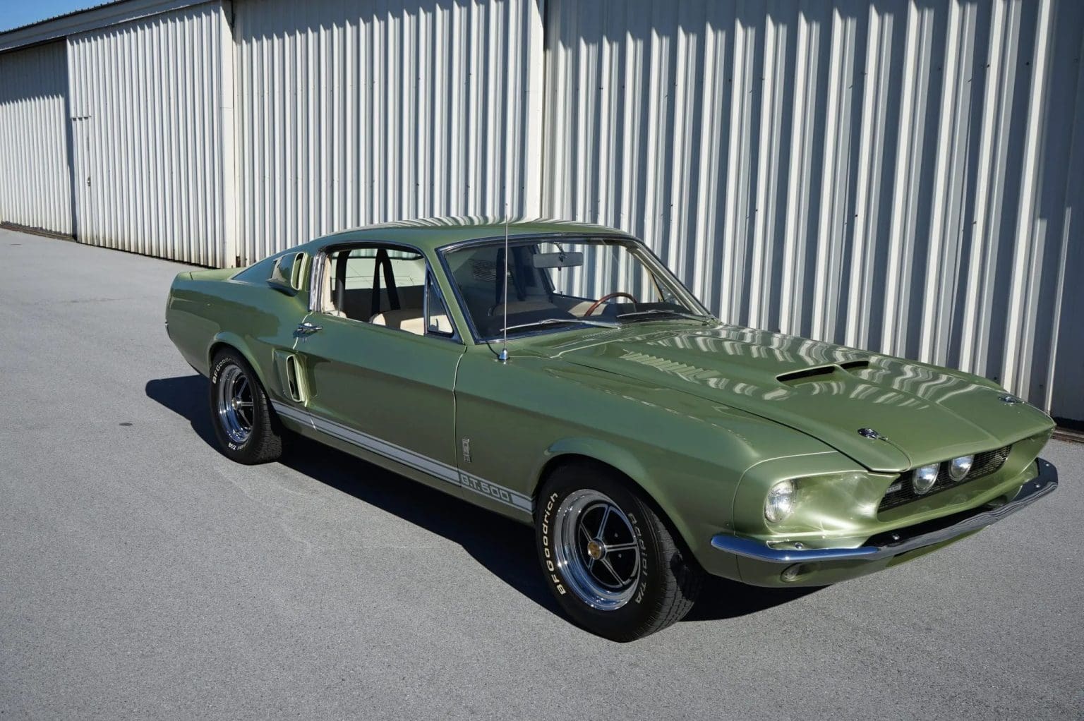 FOR SALE: 1967 Shelby Mustang GT500 Fastback - Mustang Specs