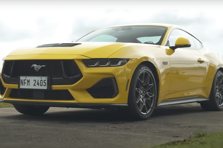 2014 Mustang Engine Information & Specs - 351 Trinity V8 (5.8 L)