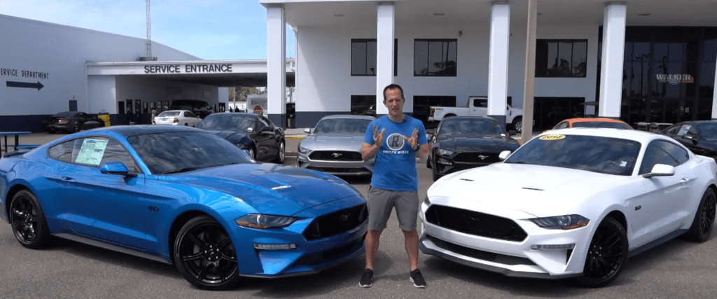 2020 vs 2018 Mustang GT: 10-Speed Auto vs 6-Speed Manual Comparison ...